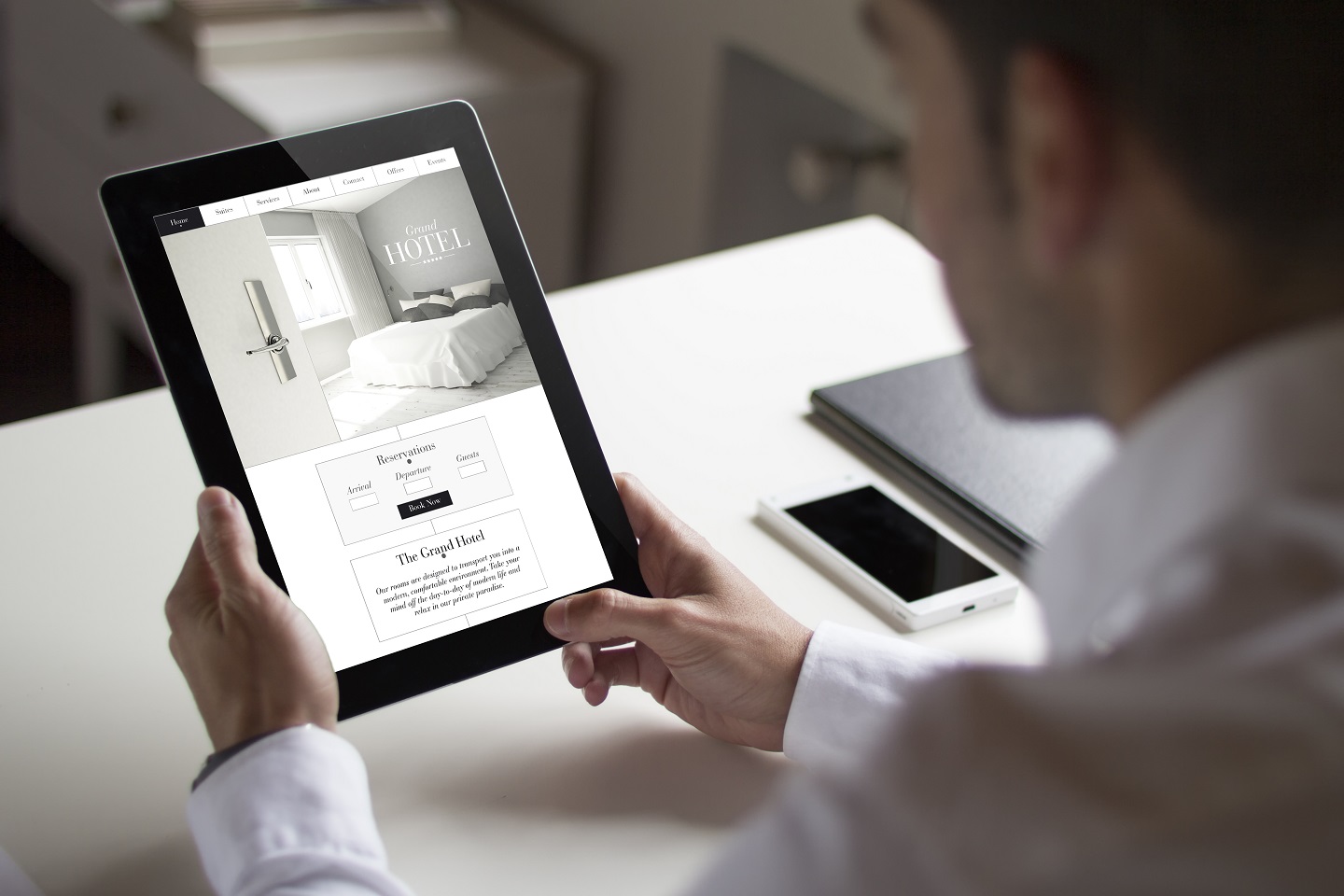 Enhancing Hotel Experiences Through Digitalization 1132